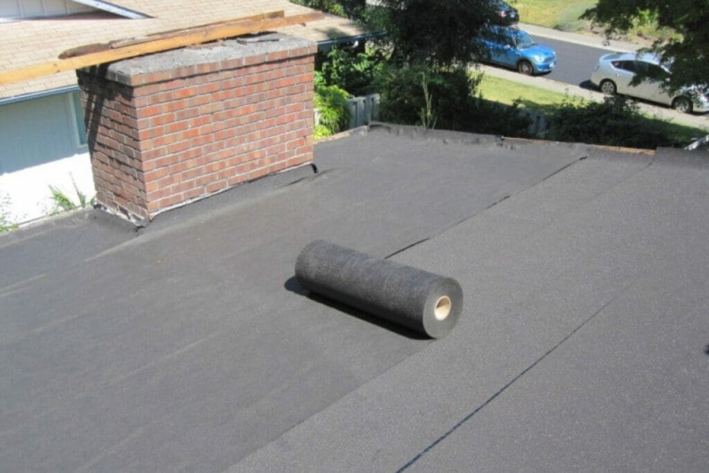 Modified Bitumen Vs. Roll Roofing: Roofing Material Face-Off